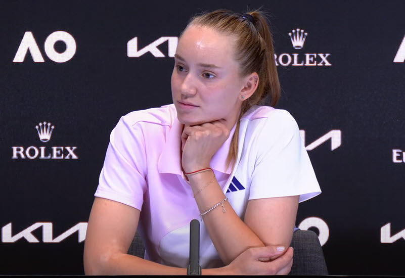 Elena Rybakina worked a lot with her coach on her serve. Azarenka next ...