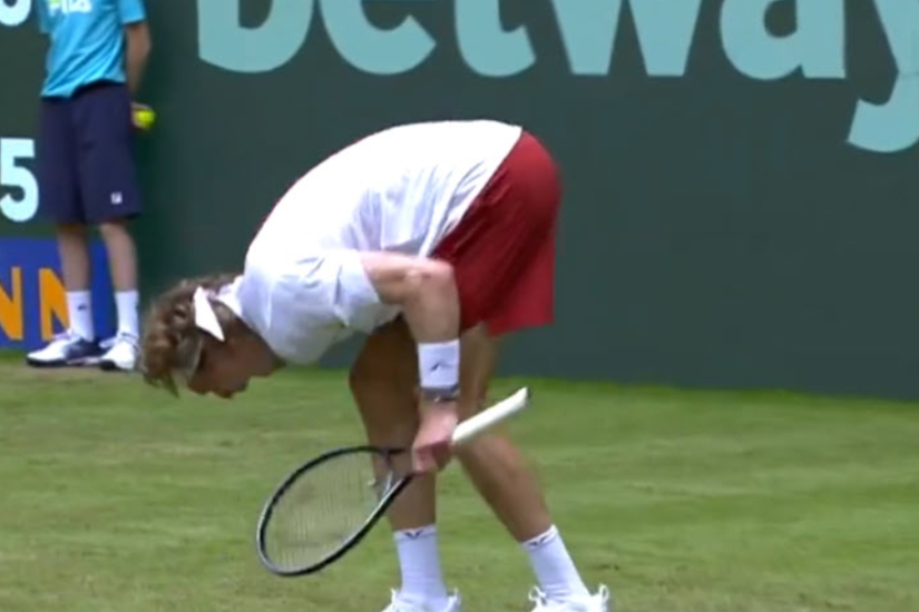 RAGE. Rublev smashes his racket after losing to Giron in Halle - Tennis ...