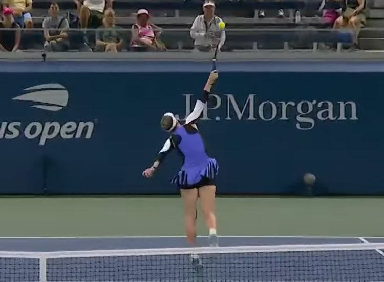 VIDEO. Svitolina performs a great backhand overhead dropshot during her match against Kalinina ...