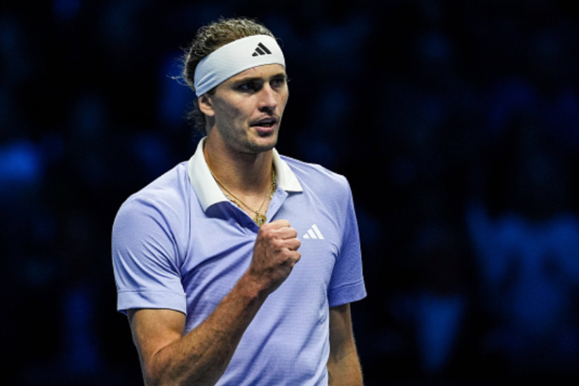 Zverev publishes a funny video of him playing on the beach with his friend Marcelo Melo and his ...